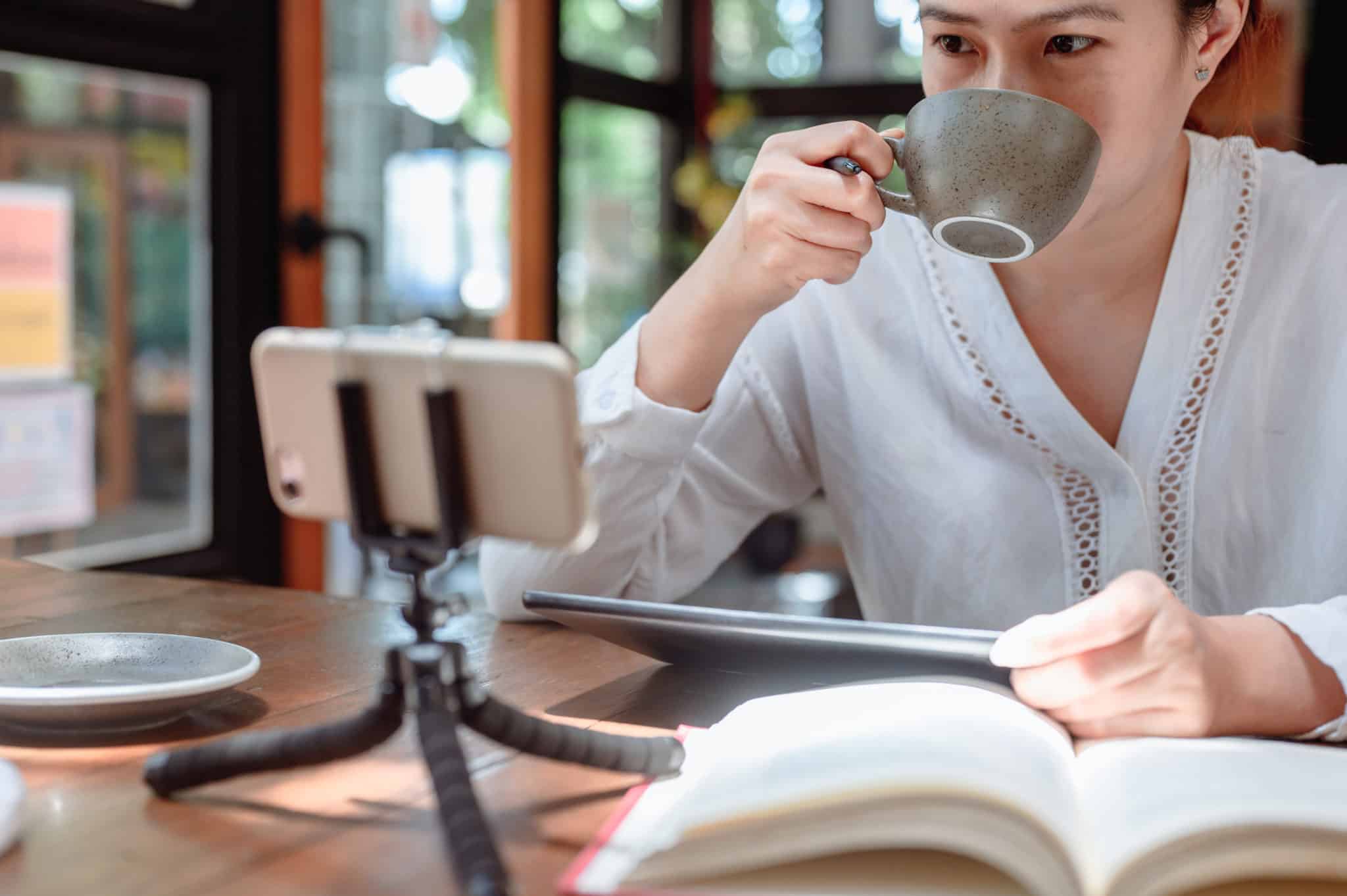 The Benefits of a Paperless Workplace - dita Solutions